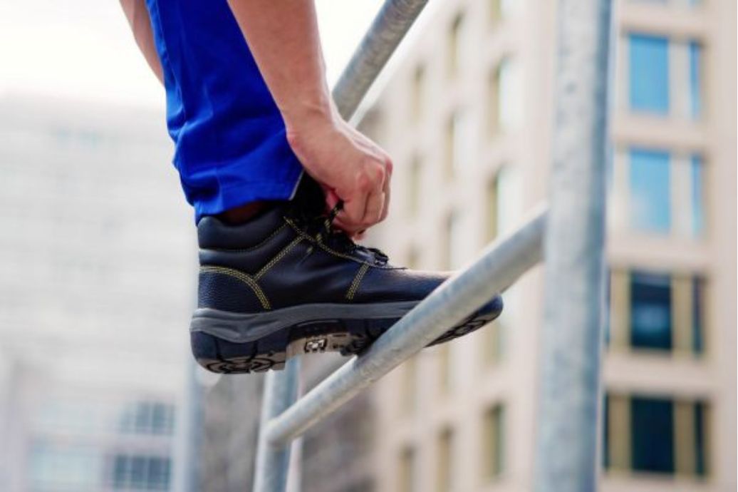 8 อุปกรณ์ PPE เพื่อความปลอดภัยของชีวิตที่ต้องรู้จัก - OFM Blog